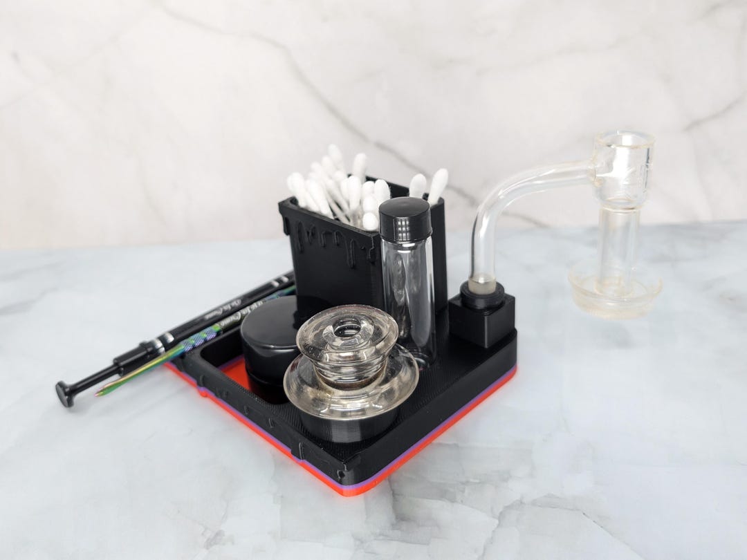 Compact Travel or Desk Dabstation With Dabber and Jewel Grabber Holder ...