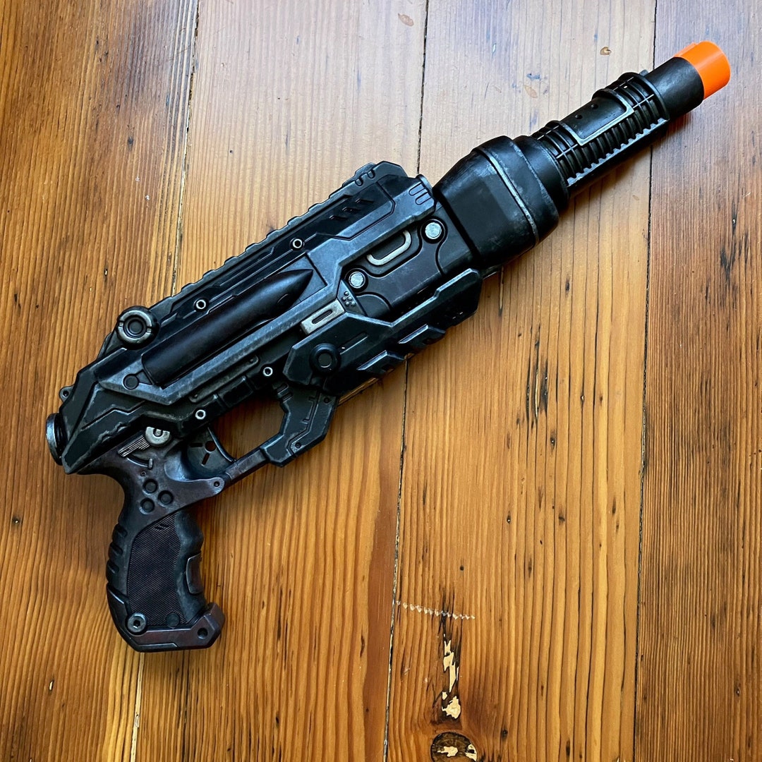 Homebrewed Star Wars/ Sci-fi Taser Pistol prop - Etsy