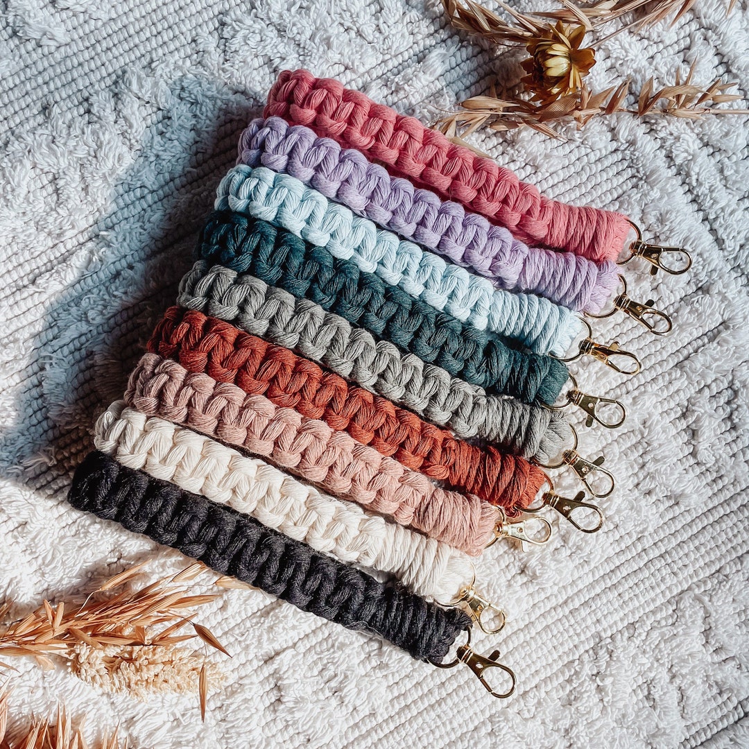Macrame Wristlet, Macrame Keychains, Boho Keychain, Keychain, Macrame ...