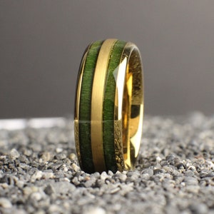 Green and Gold Wedding Band, Green Wood Ring, Gold Wedding Ring for Men ...
