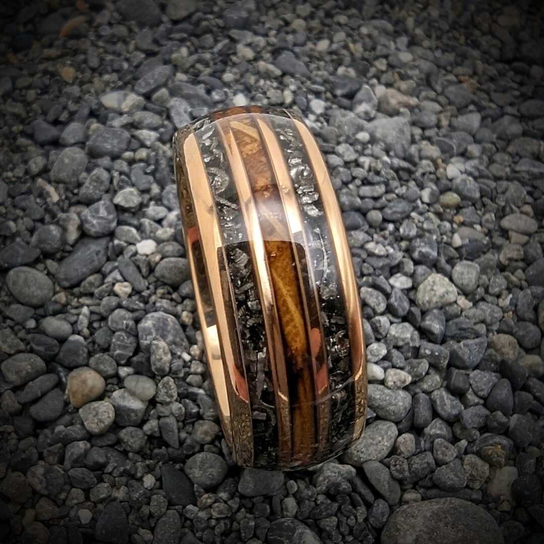Meteorite Wedding Band With Burnt Whiskey Barrel, Rose Gold Men's ...