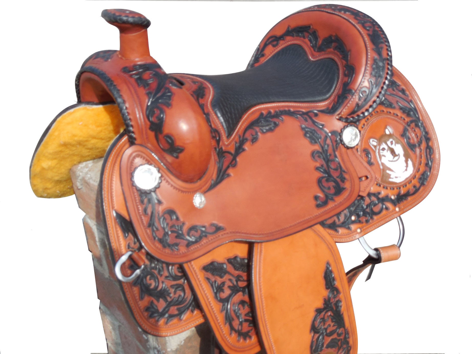Western Roping Horse Leather Saddle With Wooden Rawhide Covered Tree ...