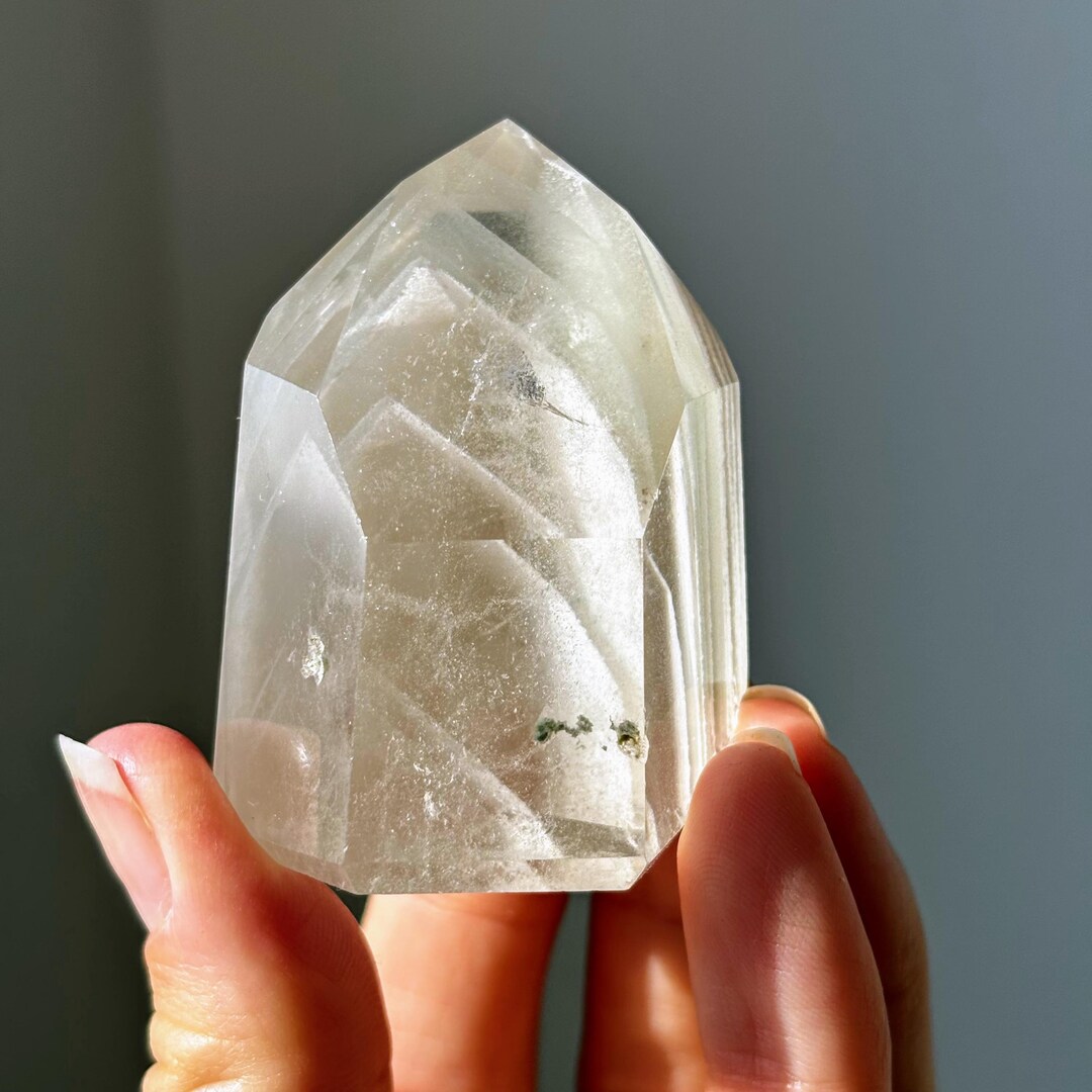 High Grade White Layered Phantom Quartz / Chlorite Included Phantom ...