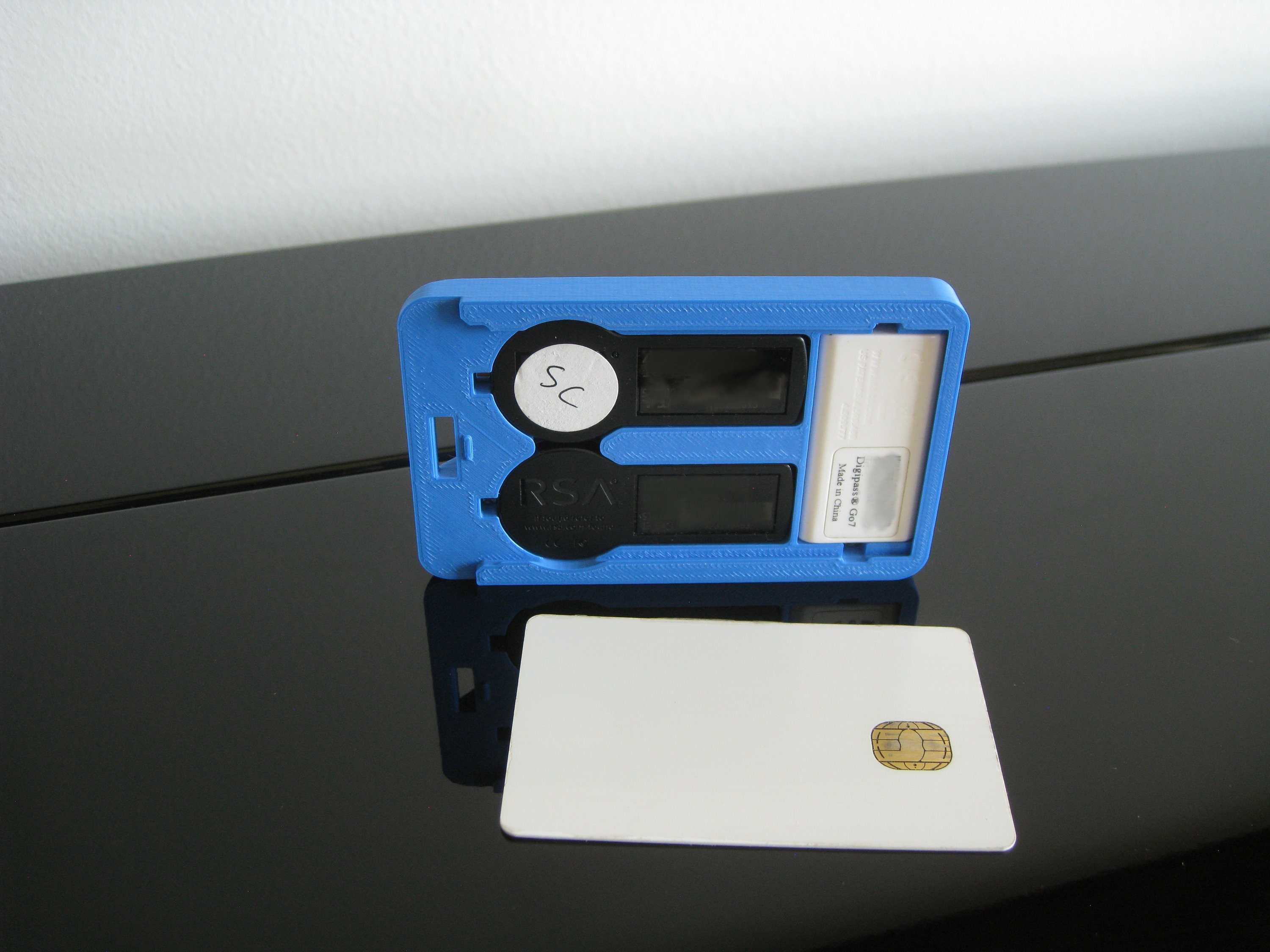 ID Badge, Dual RSA Toke, Vasco Token Holder; Secure token holder ...