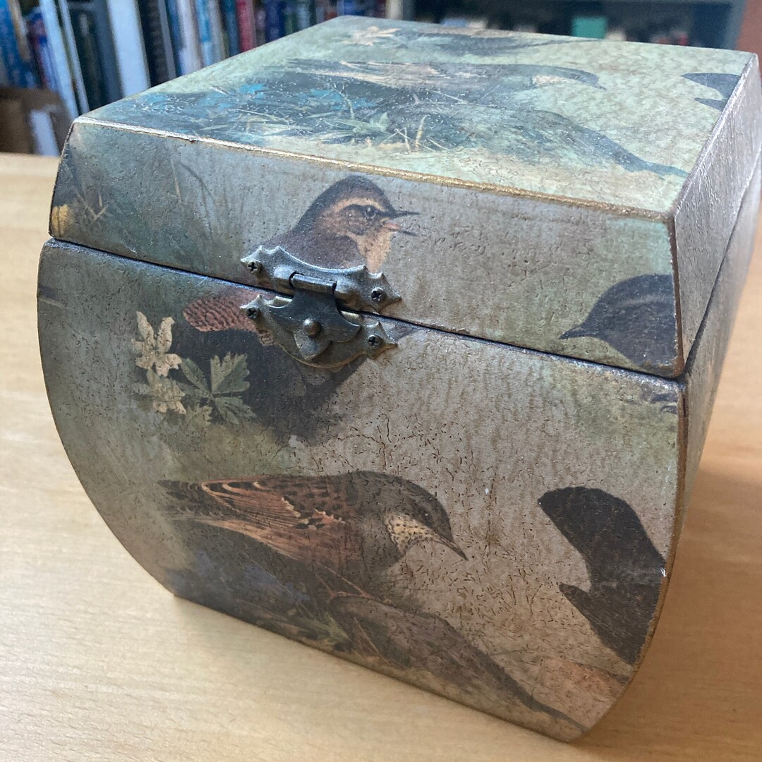Beautiful Song Bird Jewelry Box, Keepsake Trinket Box, Lovely Tapered ...