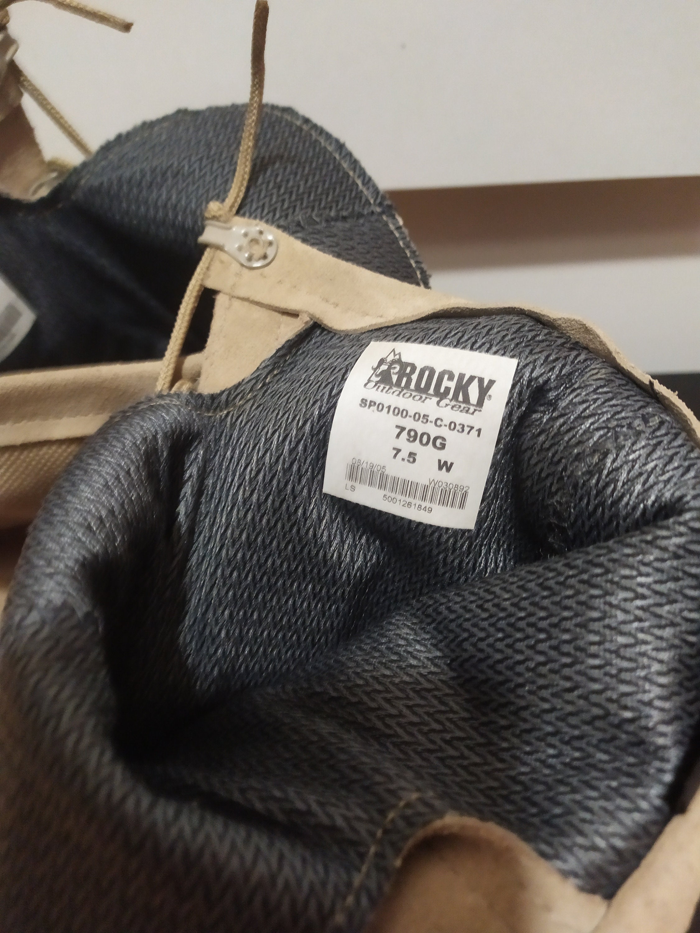 Rocky Desert Gore-tex Combat Boots 790G: Waterproof Tactical Boots ...