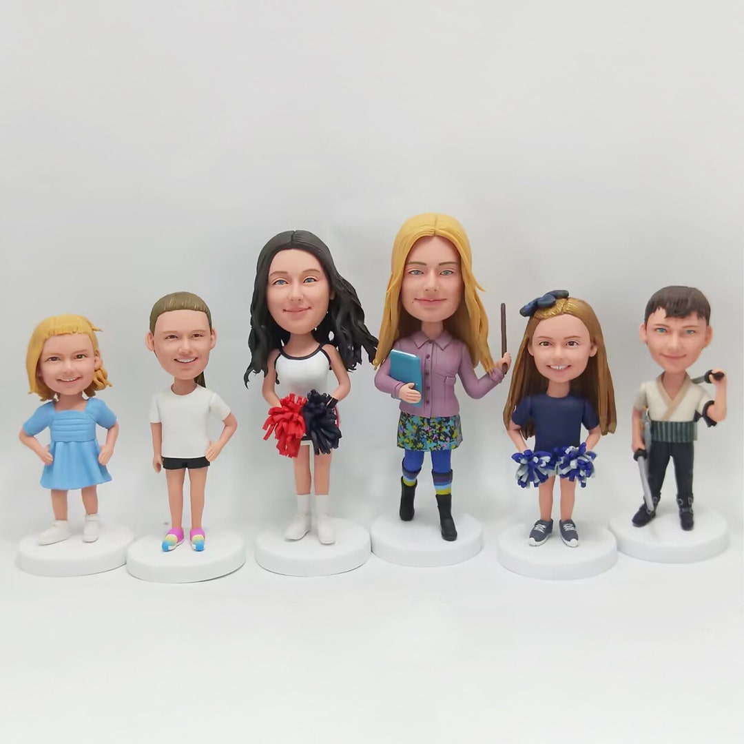 Custom Holiday Bobbleheads, Custom Girlfriend Statues, Boyfriend and ...