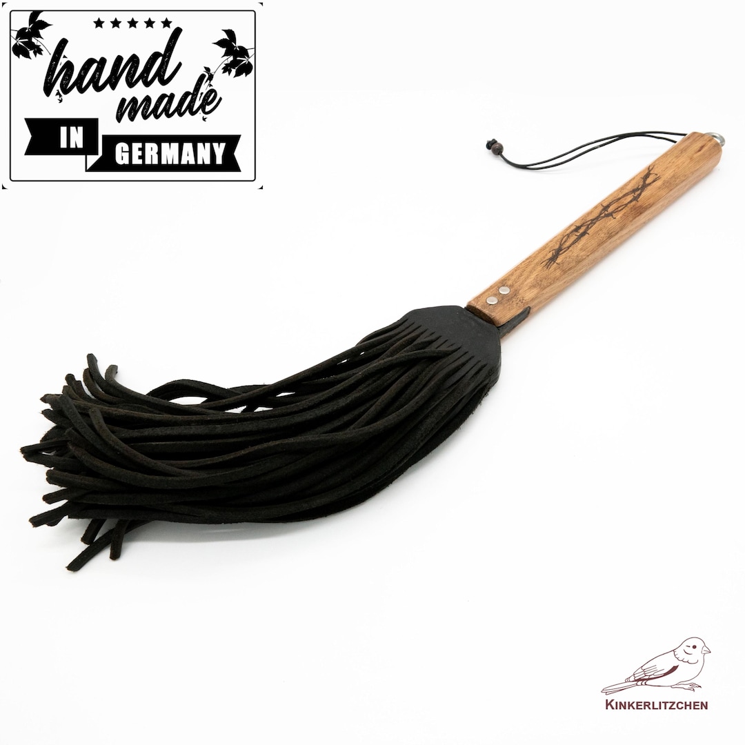Heavy-duty Leather Flogger With Oak Handle BDSM – Handmade in Germany ...