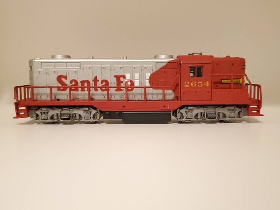 Pretend Play HO Scale AHM Santa Fe 2654 Locomotive Toys Toys & Games ...