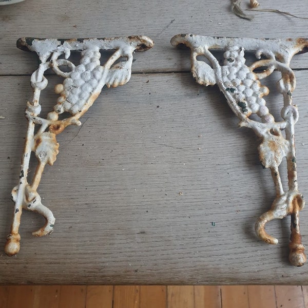 Victorian Bracket - Etsy UK