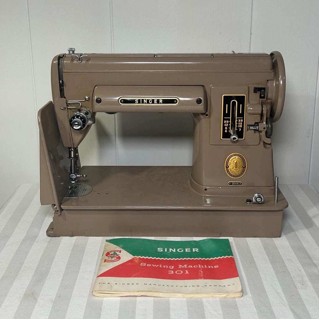 Vintage Singer Sewing Machine 301A in Case No Controller Tested Works ...