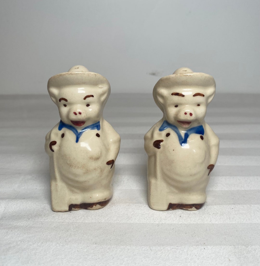Shawnee Farmer Pig Overalls Hat Shovel Salt Pepper Shakers - Etsy
