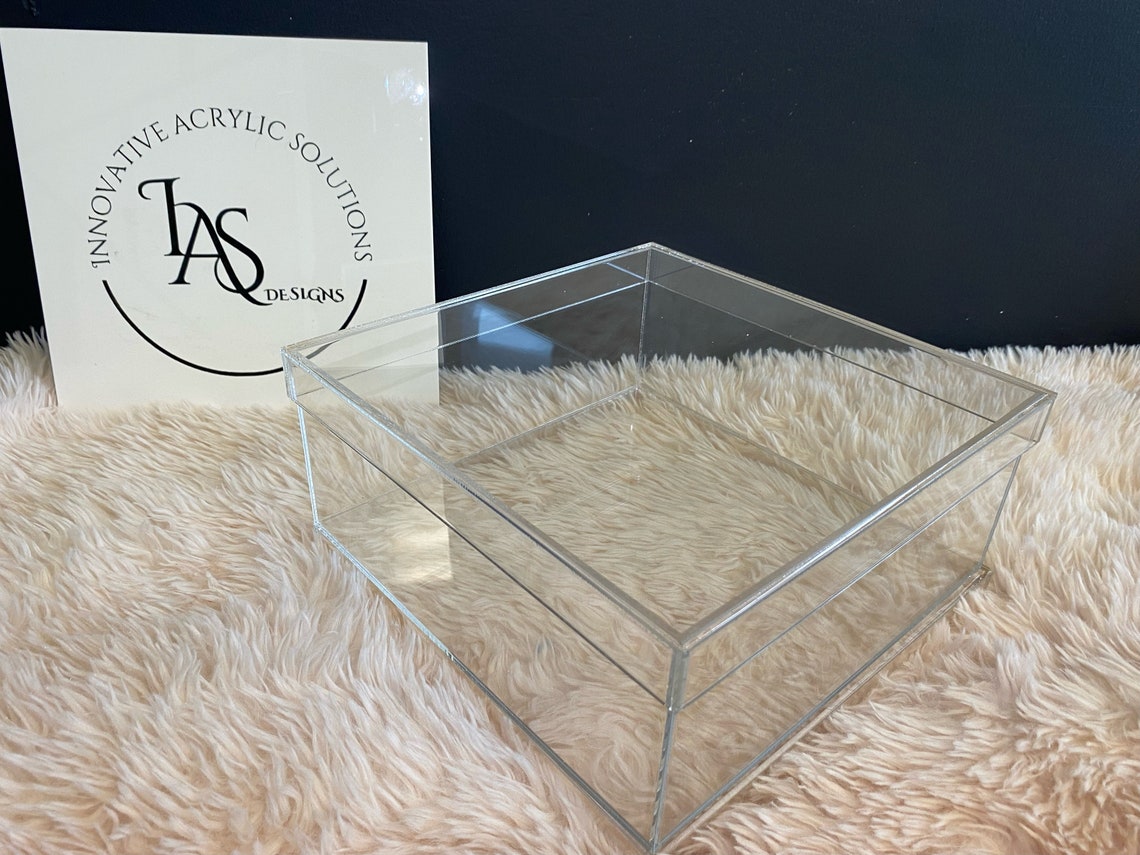 Favour Box, Acrylic Box, Acrylic Box for Brides and Groom, Acrylic Gift ...