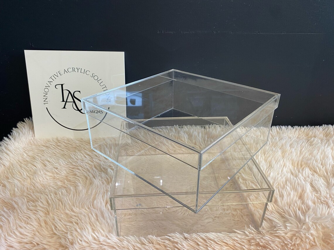 Favour Box, Acrylic Box, Acrylic Box for Brides and Groom, Acrylic Gift ...