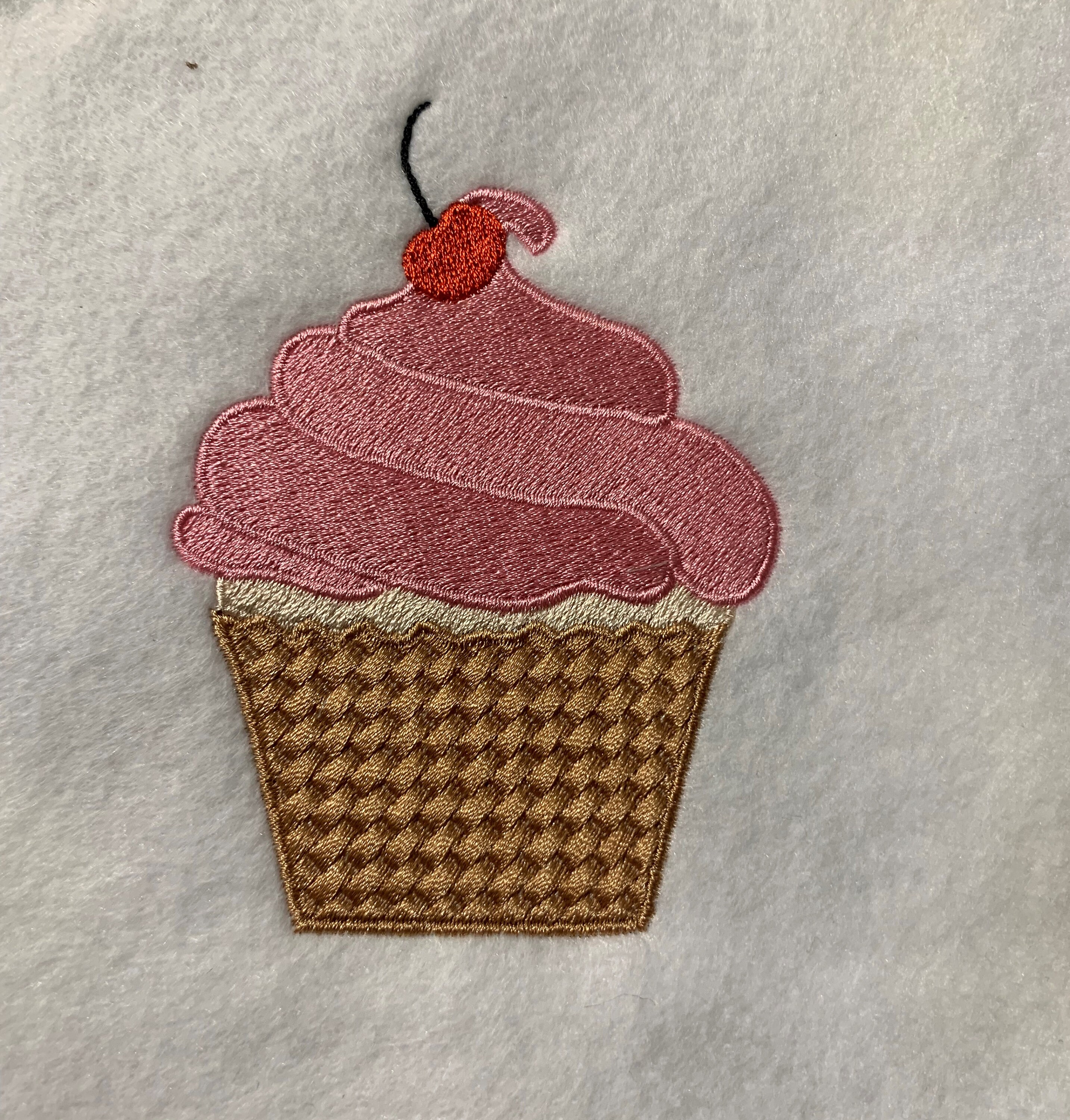 Cupcake Embroidery Design - Etsy