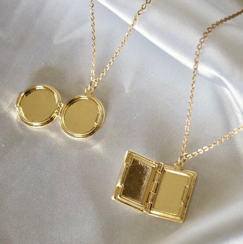 RESIN LOCKET NECKLACE / Stainless Steel Necklace / Pearl - Etsy