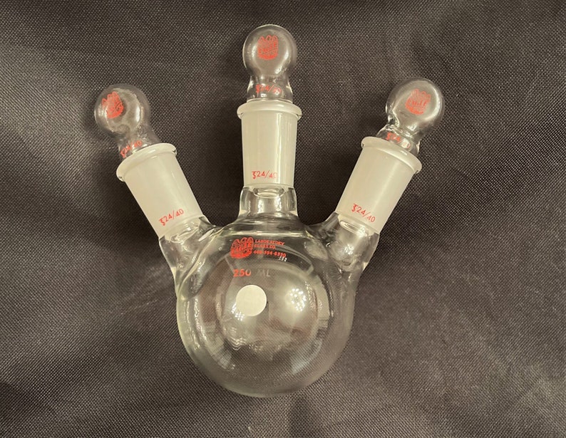 250 Ml Three Neck Flask With Stoppers. New. - Etsy