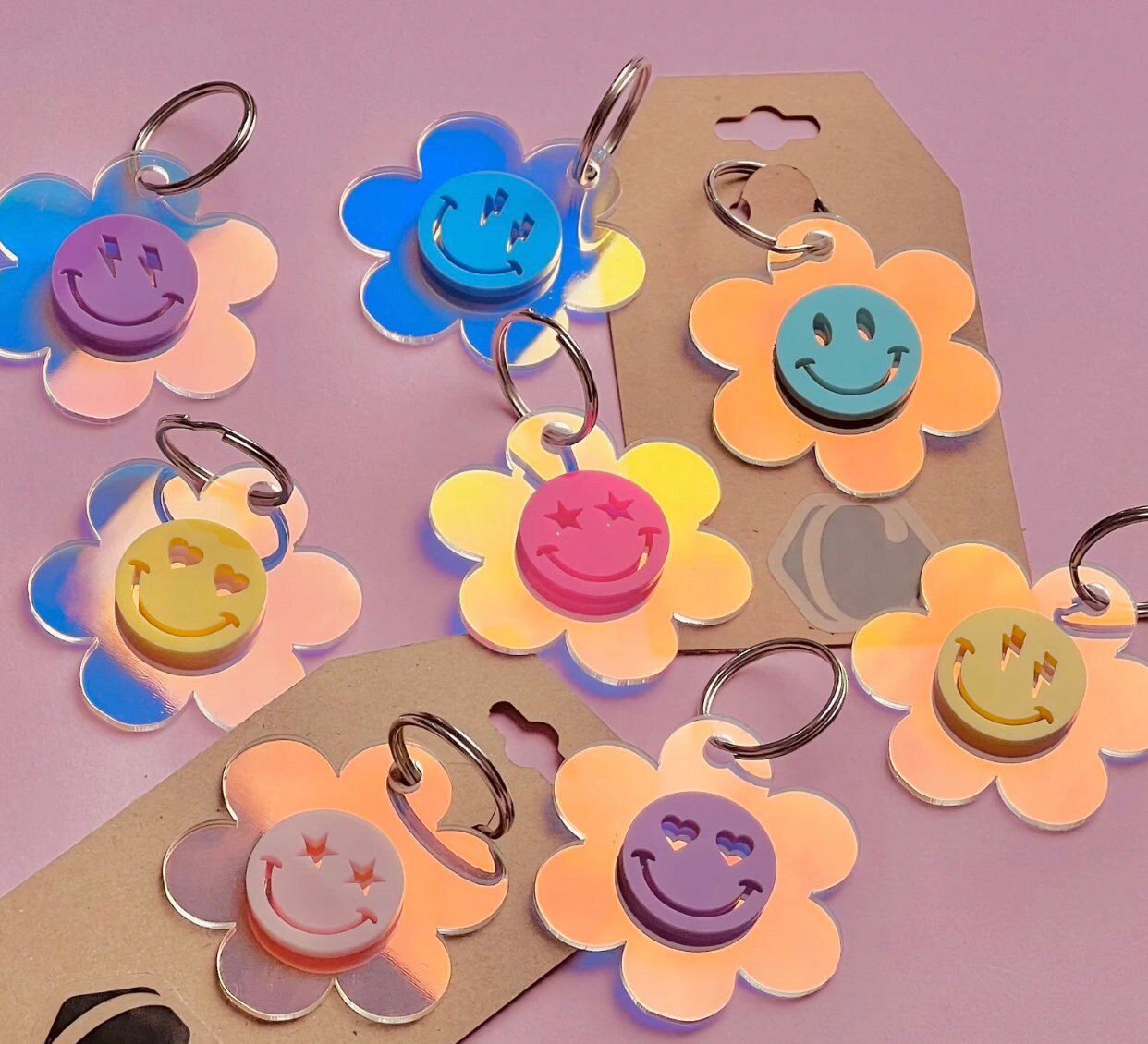 Retro Daisy Smiley Face Keychain SVG: Flower Power (digital Download ...