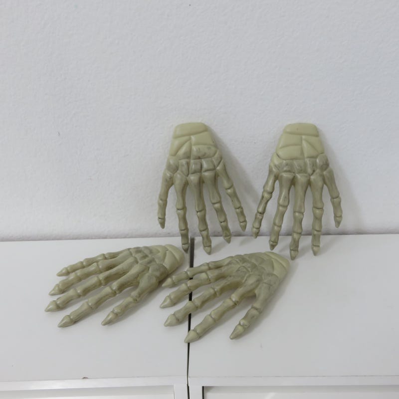 Skeleton Hands Props - Etsy