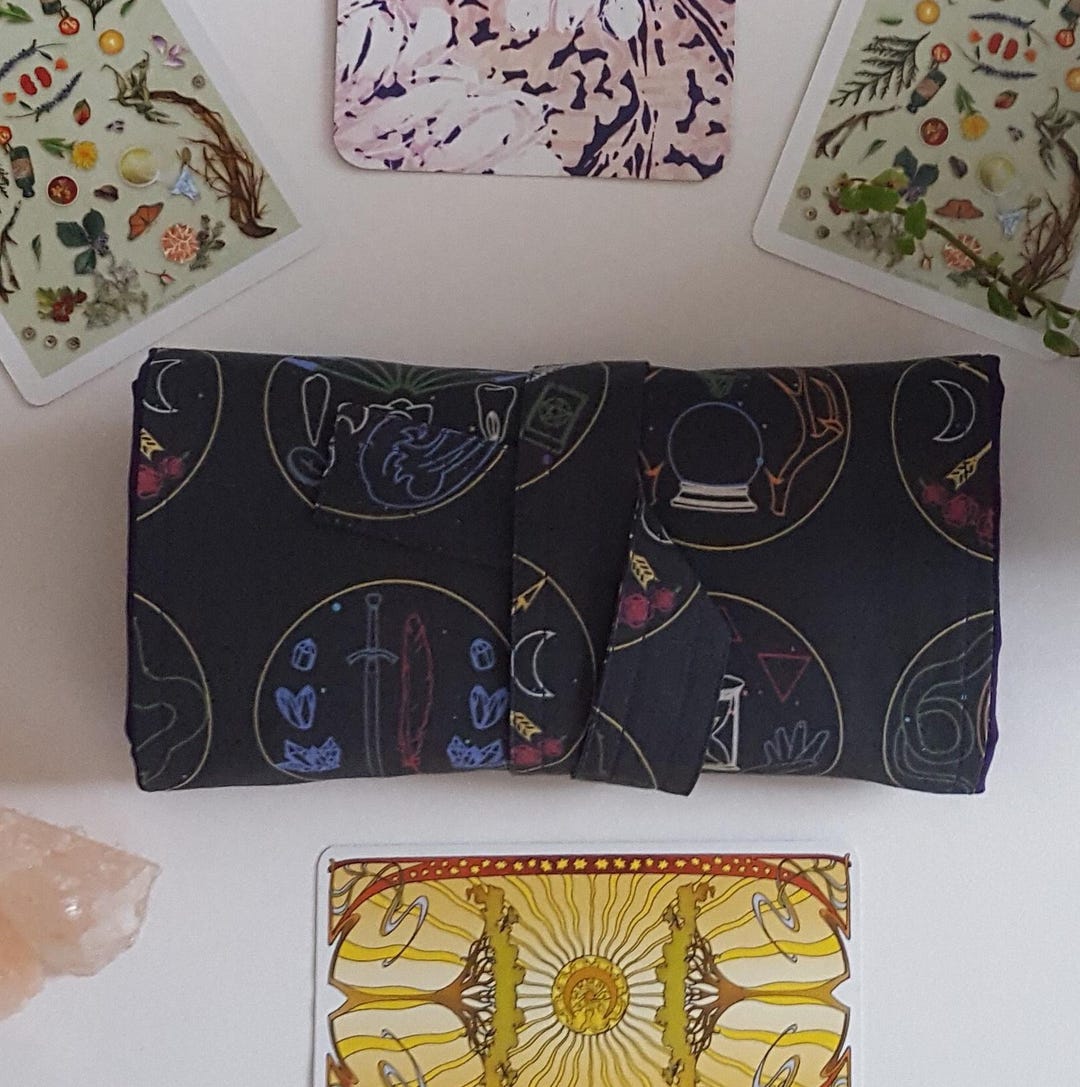 Divination Tarot Wrap - Tarot Reading Mat, Large Tarot Card Reading ...