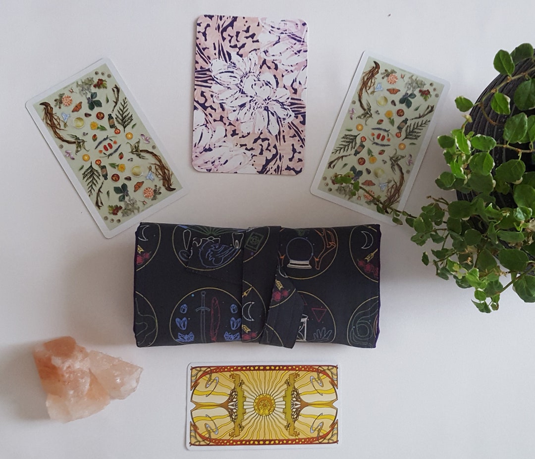 Divination Tarot Wrap Tarot Reading Mat, Large Tarot Card Reading Cloth ...