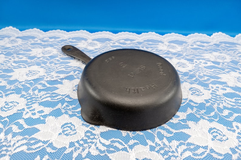 No. 3 Good Health Skillet, Cast Iron, Made by Griswold - Etsy