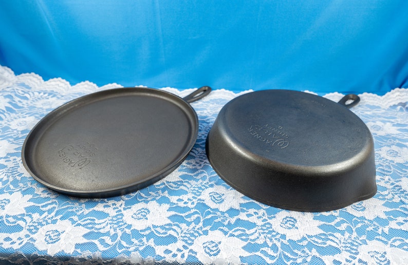 No. 8 Wagner Skillet and Griddle Set, Flat Round Griddle, Both Wagner ...