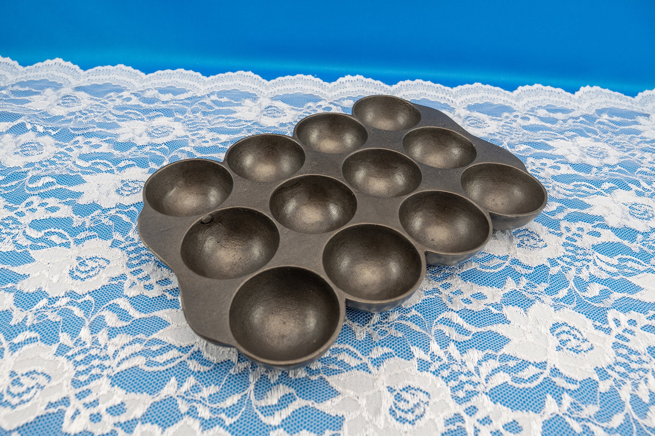 Wagner Ware Golf Ball Pan Cast Iron, Solid Frame Unmarked F, 12 Cup Gem ...