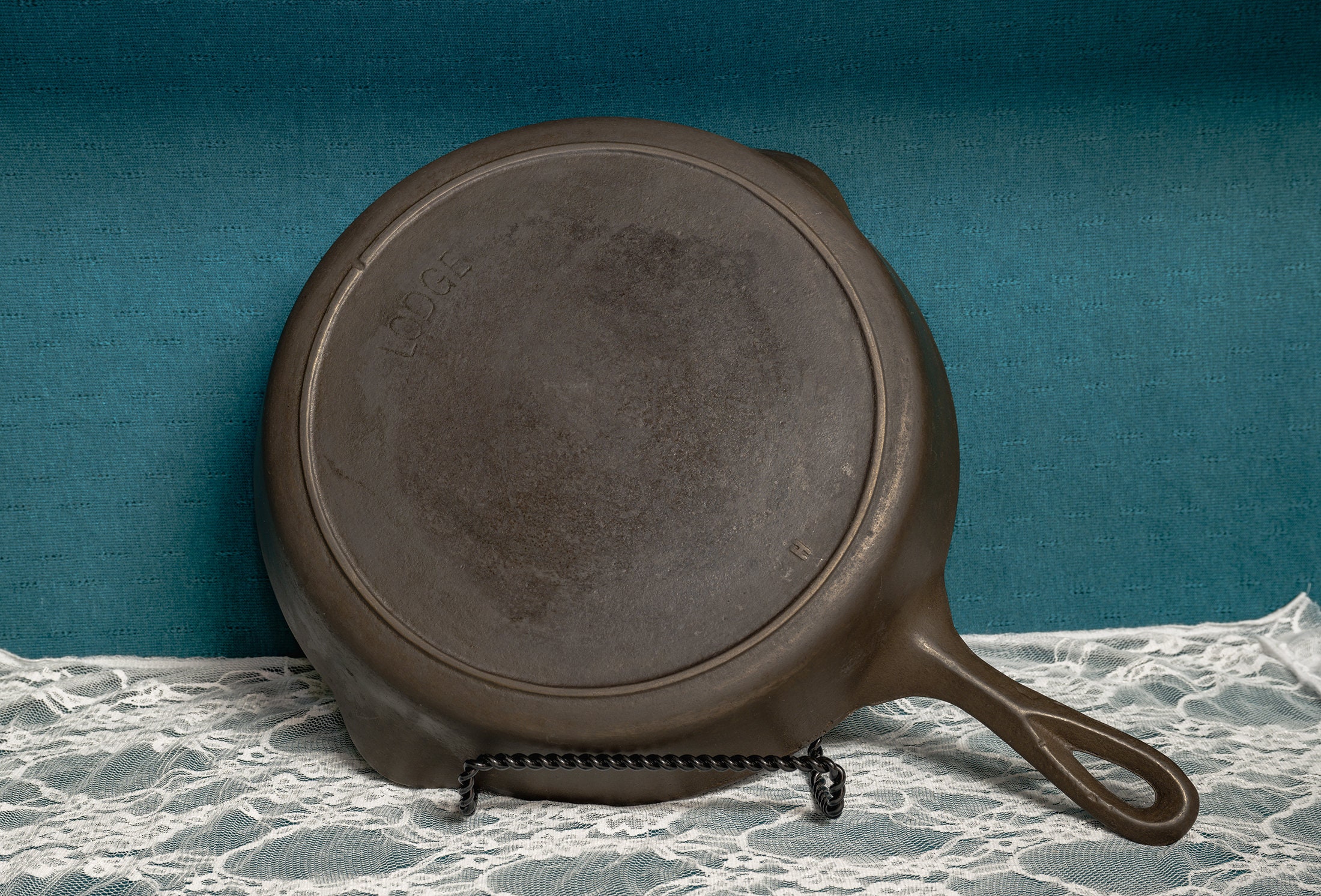 No. 9 Arc Logo Single Notch Lodge Cast Iron Skillet One - Etsy