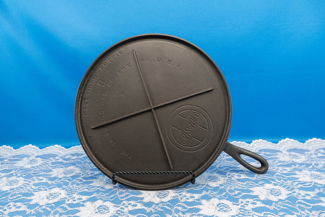 No. 9 Griswold Slant Logo Reinforced Cast Iron Round Flat Griddle With ...