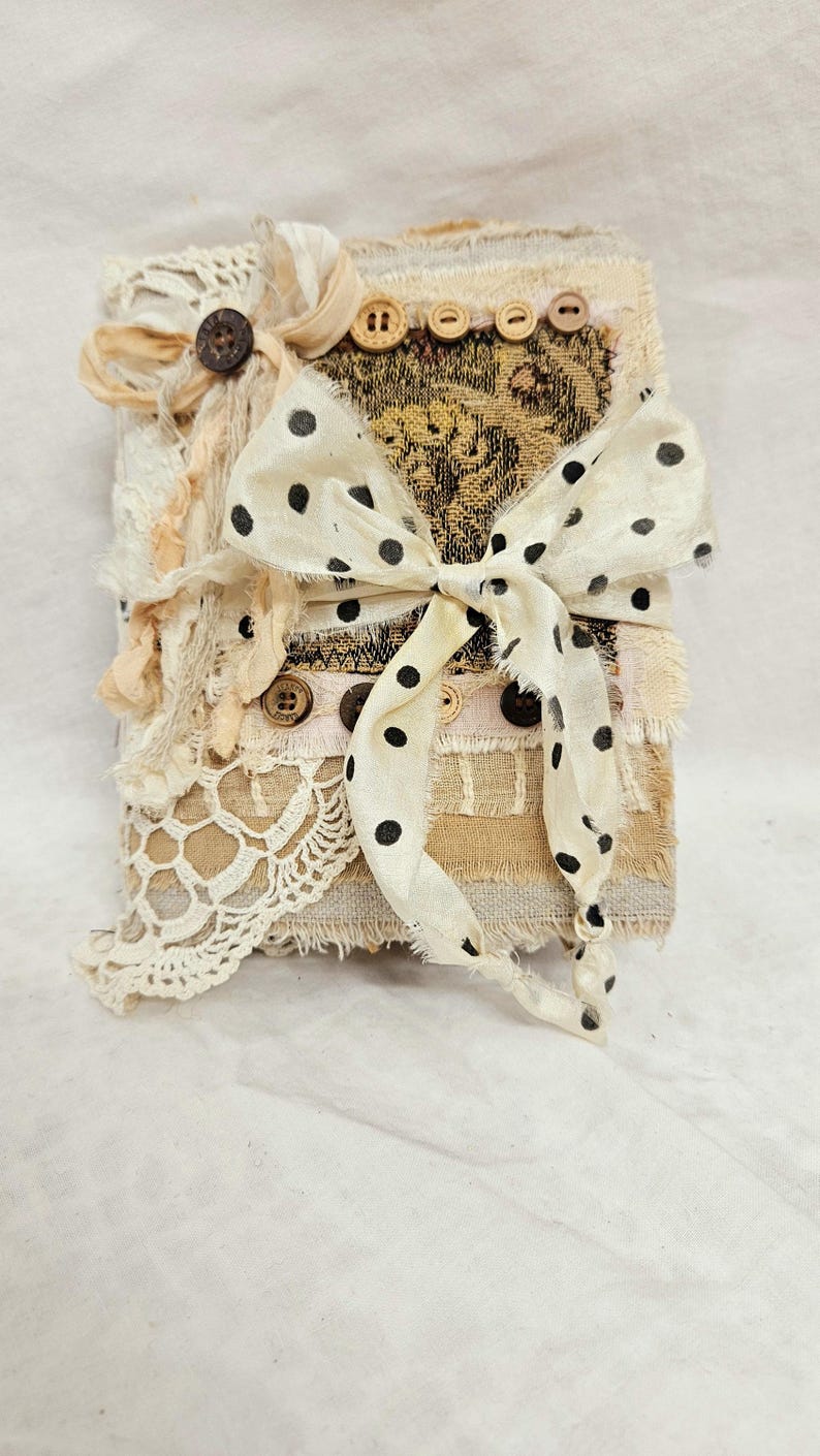 Pretty Junk Journal: Vintage Grungy Shabby Chic Style - Etsy