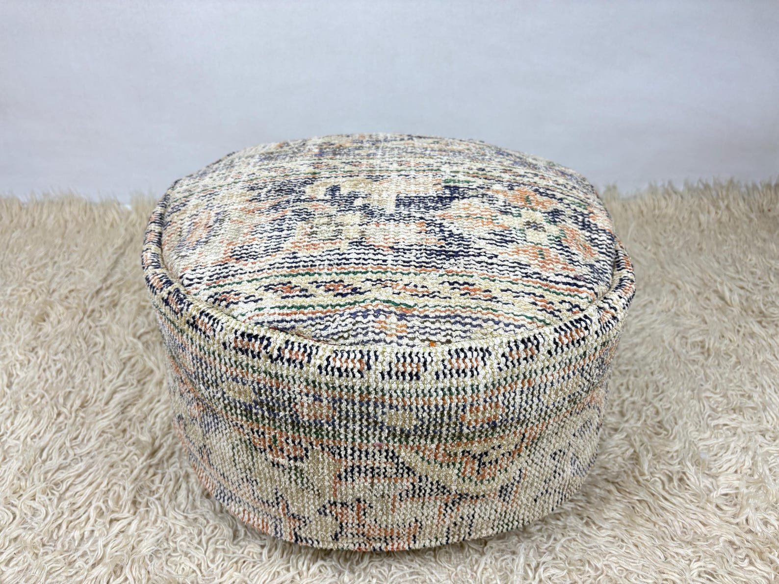 Round Turkish Pouf 20x20x8, Moroccan Pouf, Boho Pouf, Kilim Pouf ...