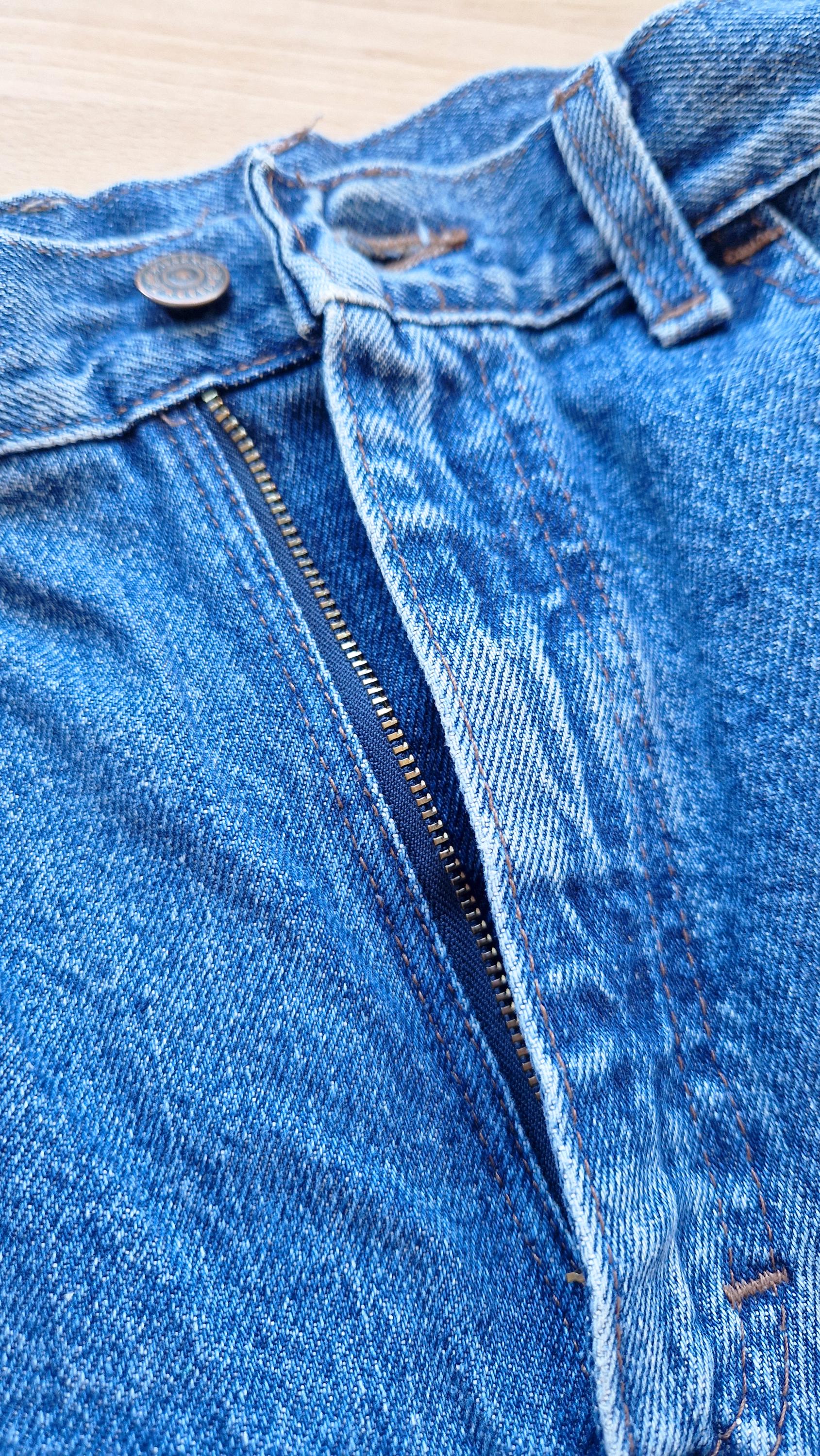 90s Lee Basic Wide Jorts Shorts Hotpants Indigo Blue Denim Jeans Size ...