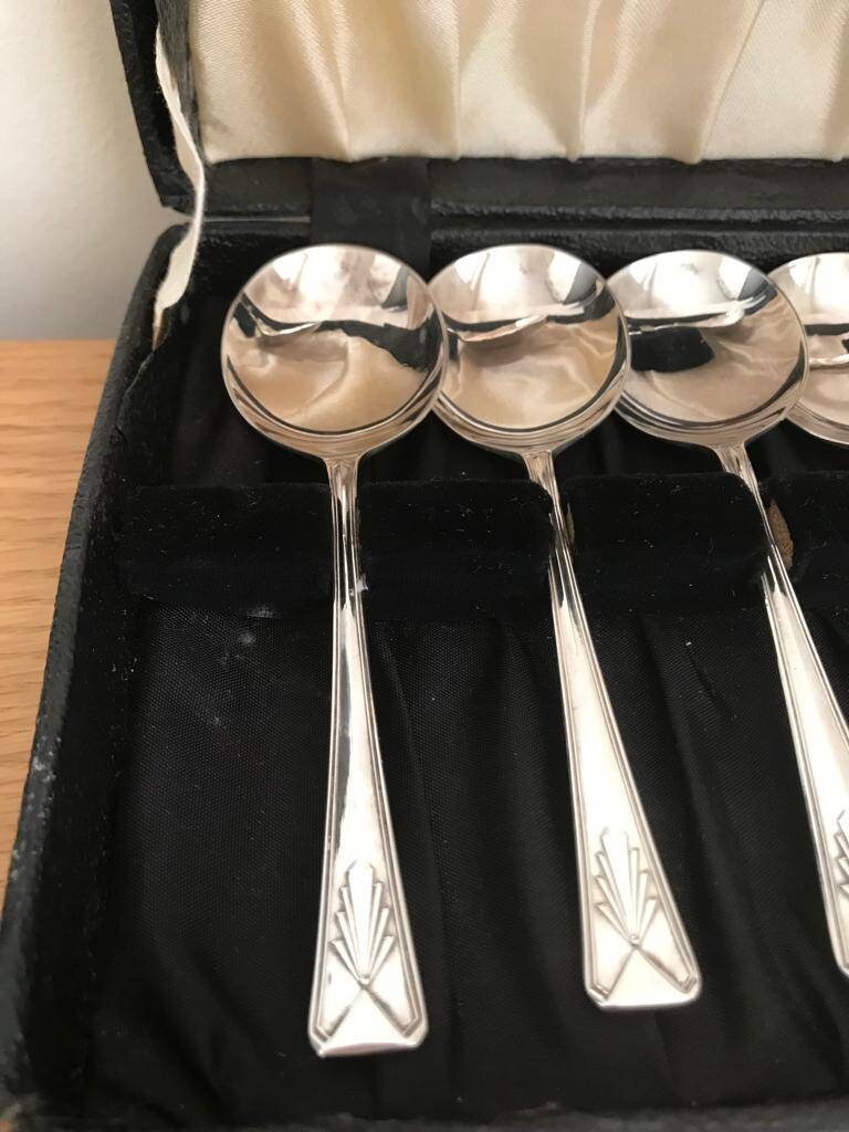 Vintage 1930s T.T & Co EPNS Spoons in Case - Etsy