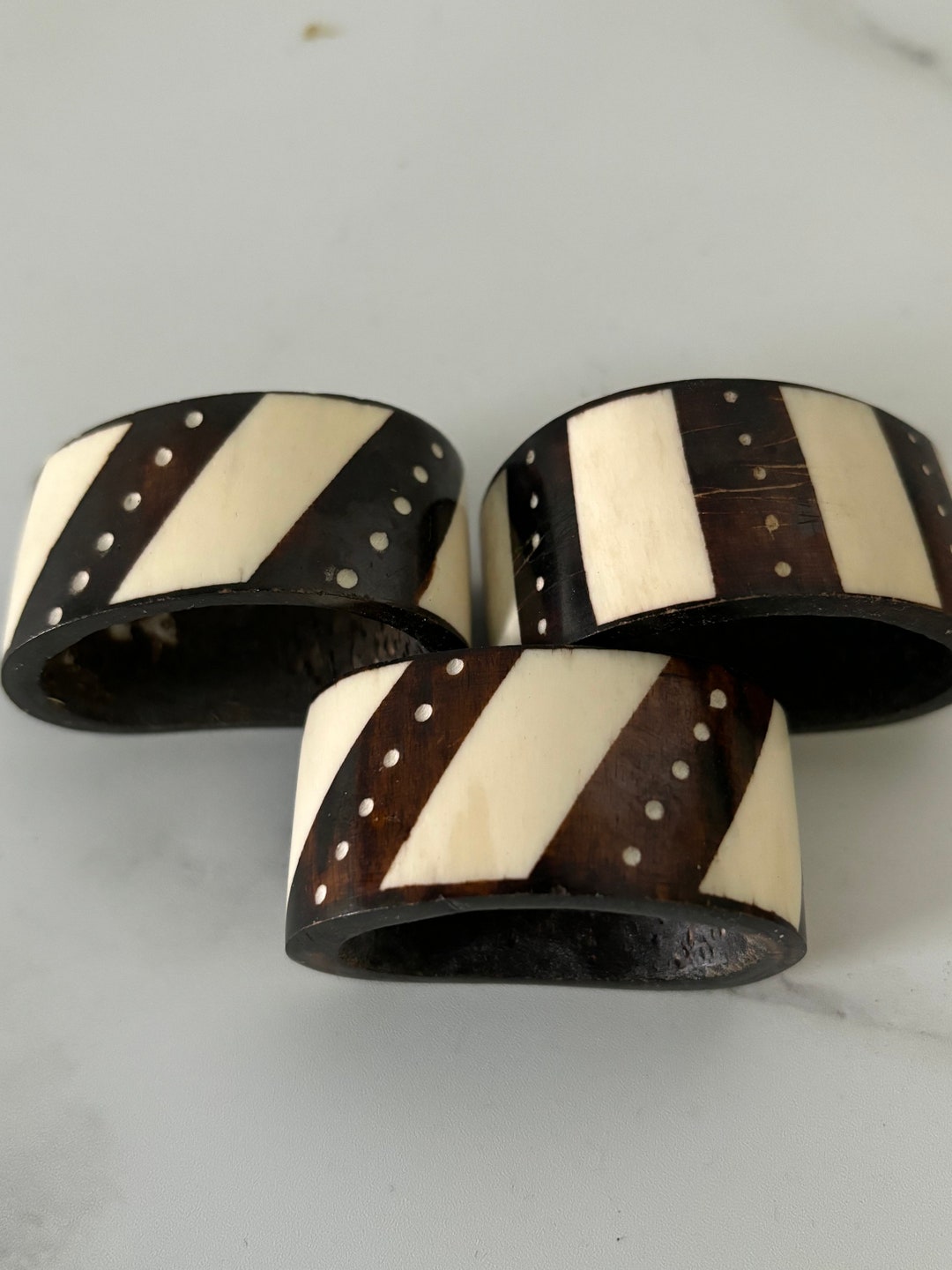 Black & White Bone Napkin Rings - Etsy