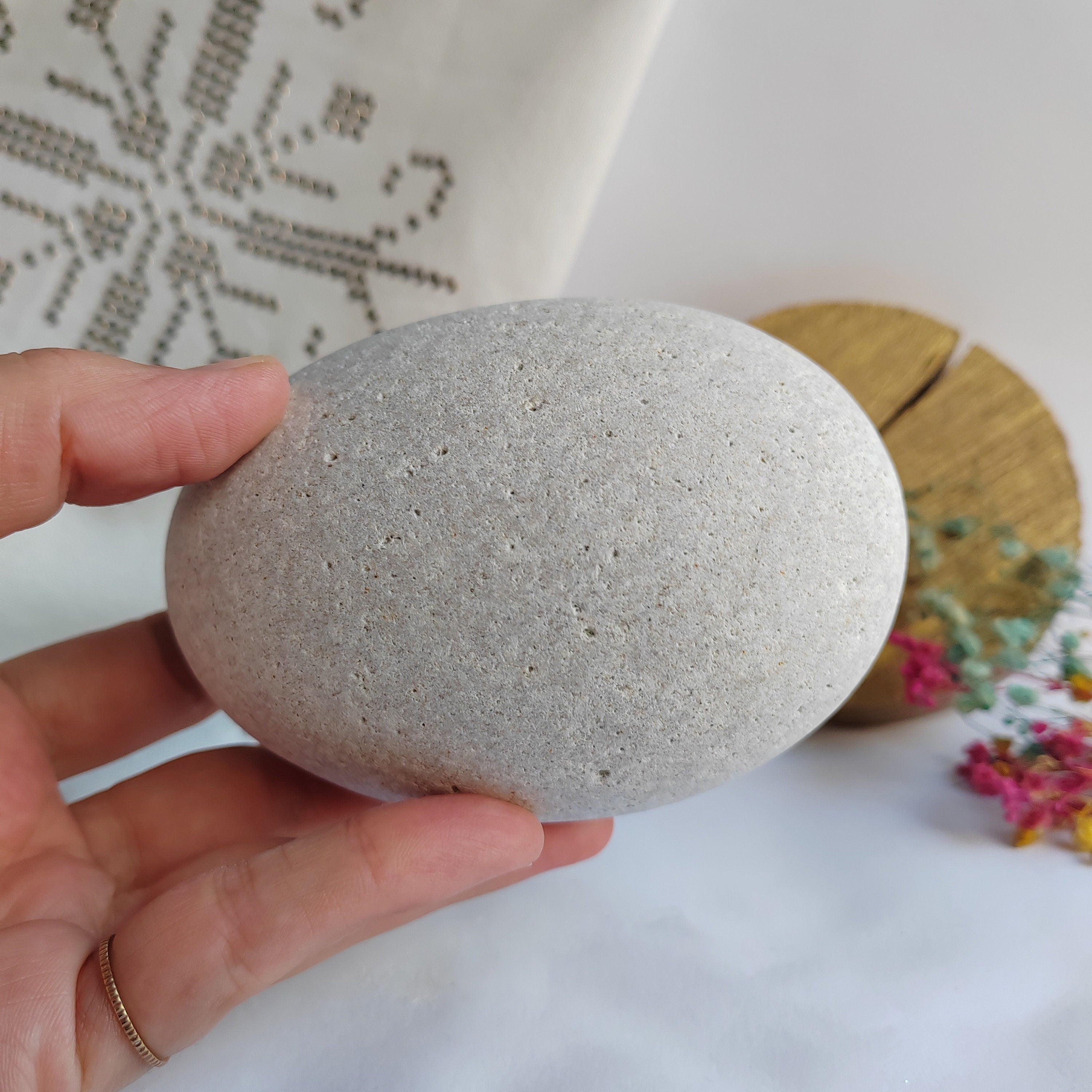 730 Gr 11 Cm White Sea Stone Natural Round Smooth Beach Stone, Egg ...