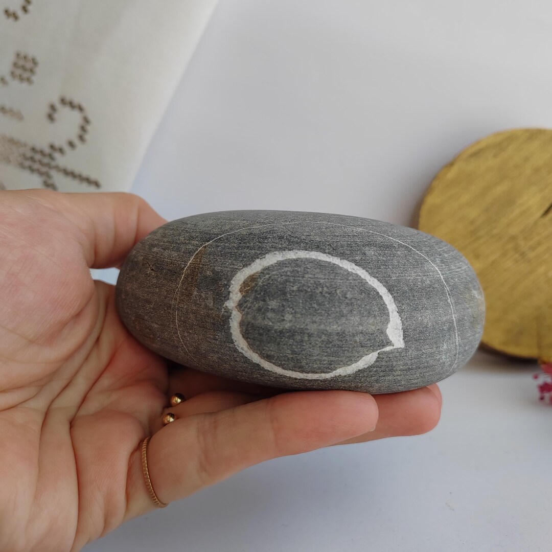 460 Gr, 10 Cm Gray White Banded Sea Stone, Beach Pebble Band, Self ...