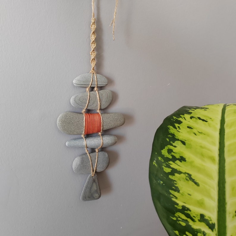 Rock Wall Hanging, Genuine Leather Wrapped 15-27 Cm Beach Stone Wall ...