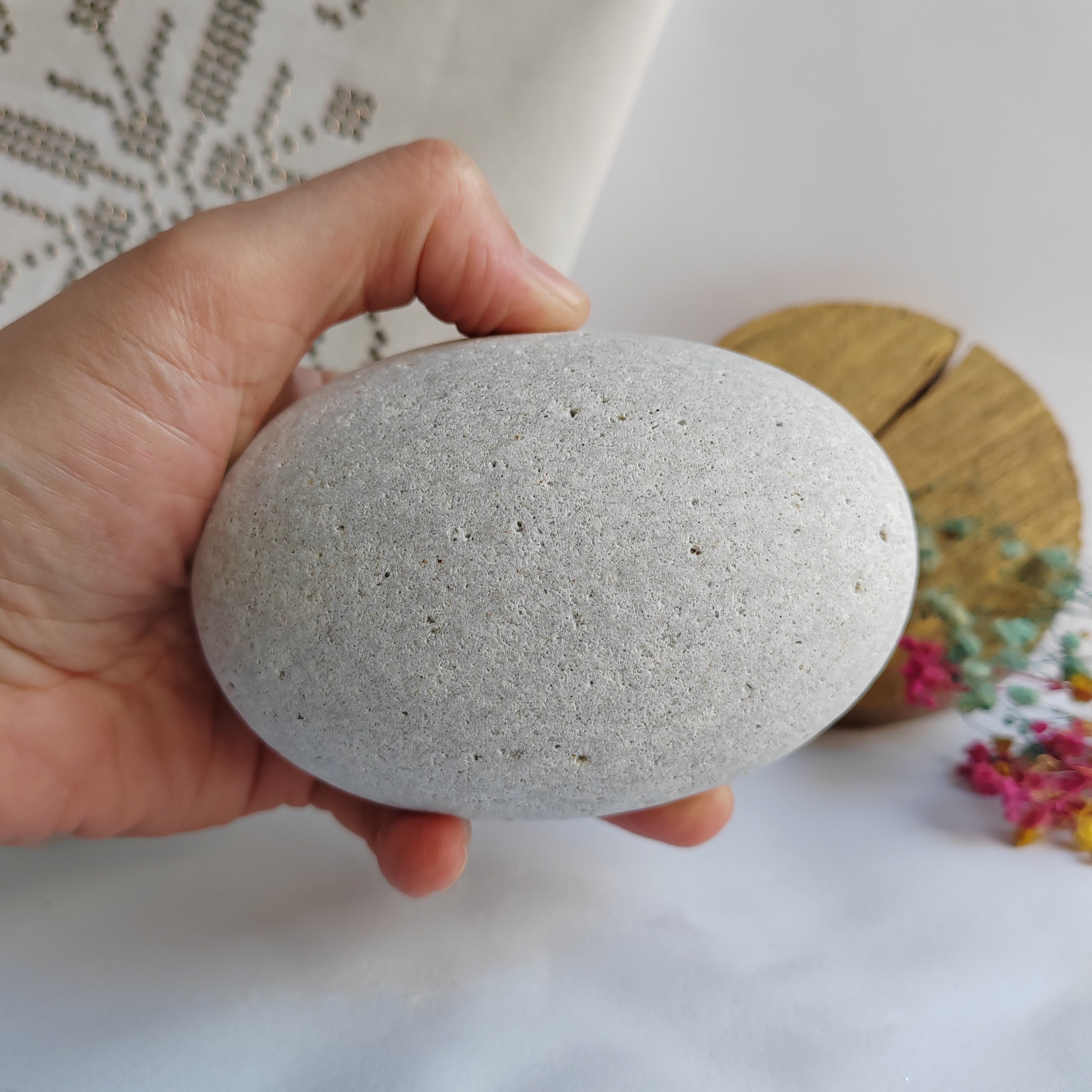 730 Gr 11 Cm White Sea Stone Natural Round Smooth Beach Stone, Egg ...