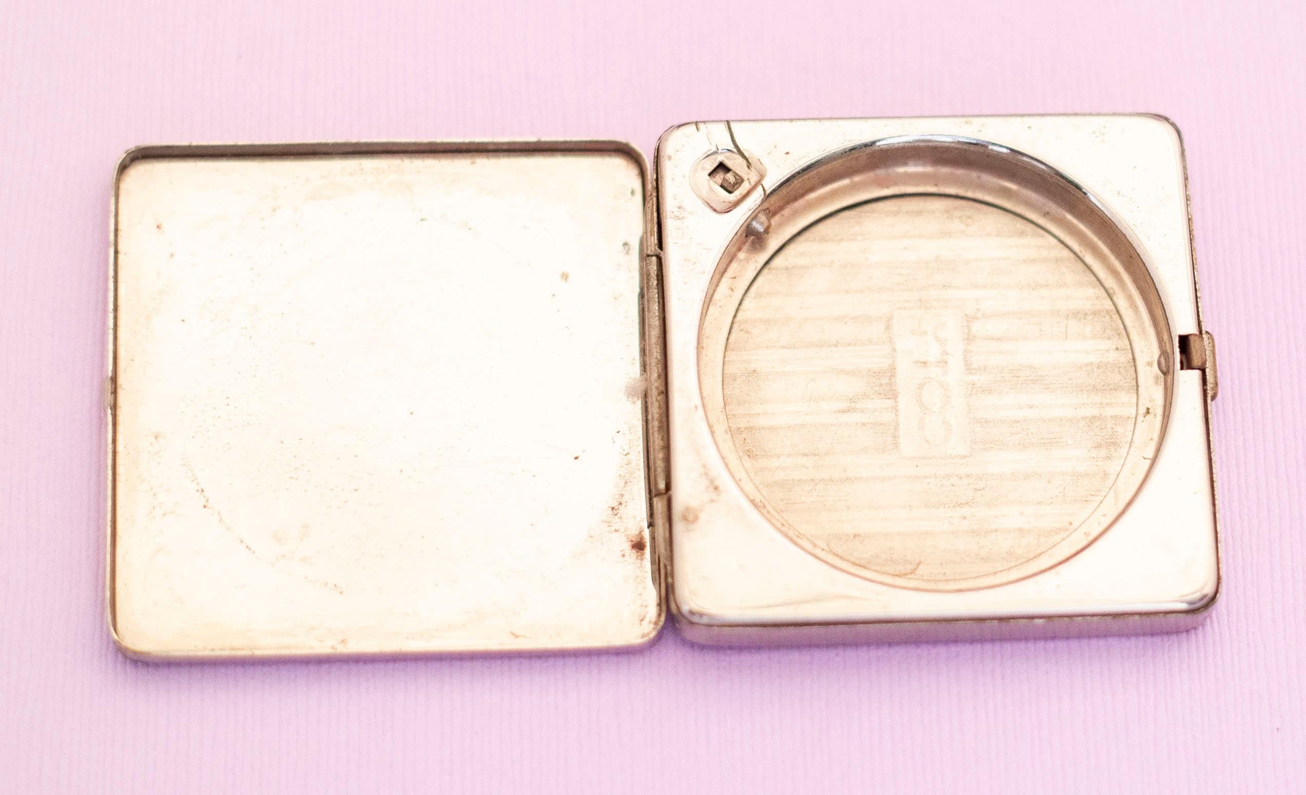 Vintage Silver Metal 1940's Makeup Compact by COTY HB12 - Etsy