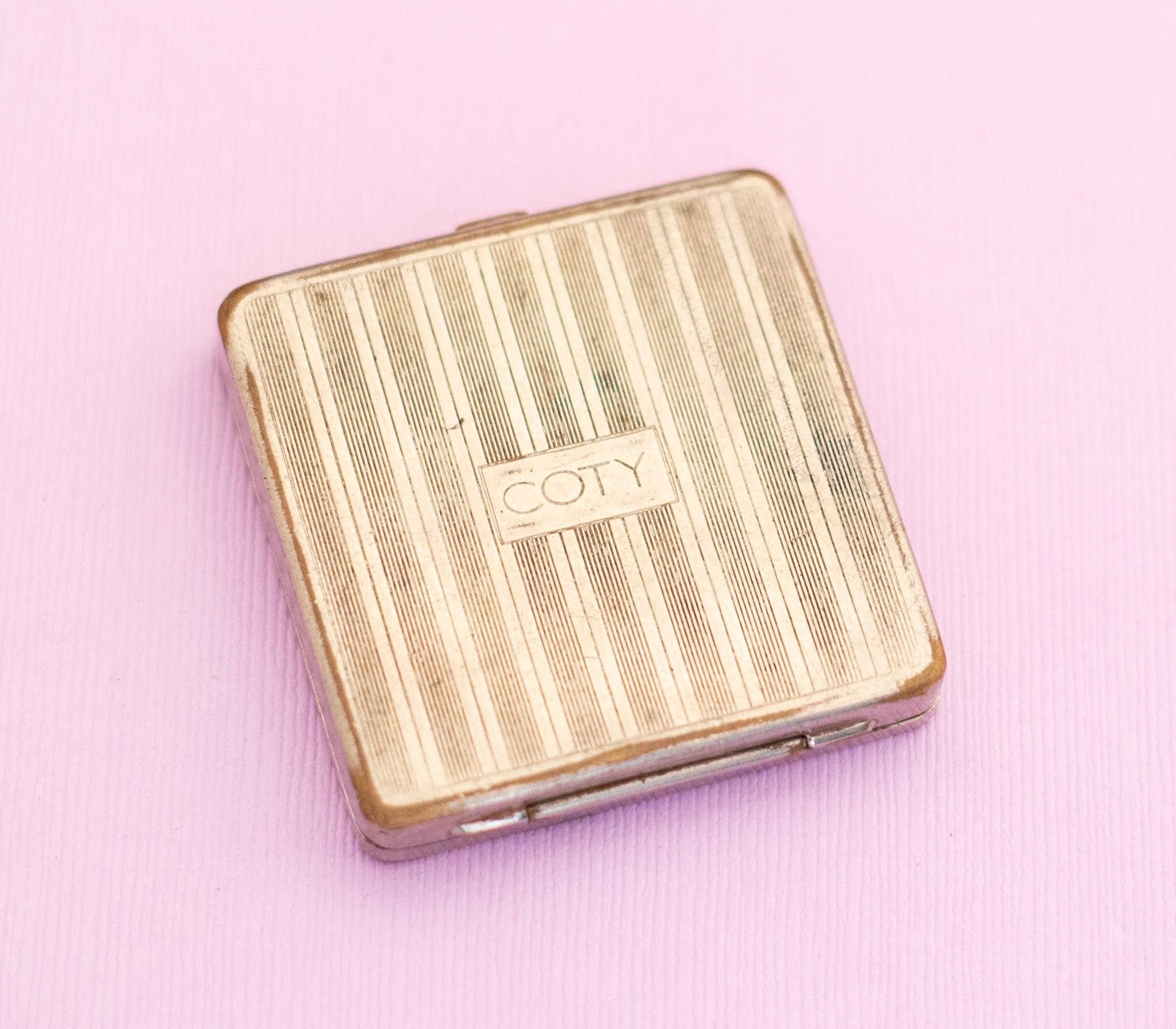 Vintage Silver Metal 1940's Makeup Compact by COTY HB12 - Etsy