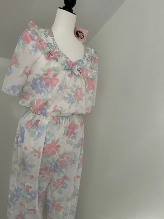 Mint Condition Vintage Floral , Feminine, PJ Set – Wa… - Gem