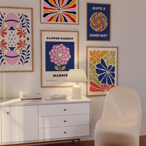 Retro Groovy Wall Art Set of 20, Groovy Flowers Gallery, Colorful Wall ...