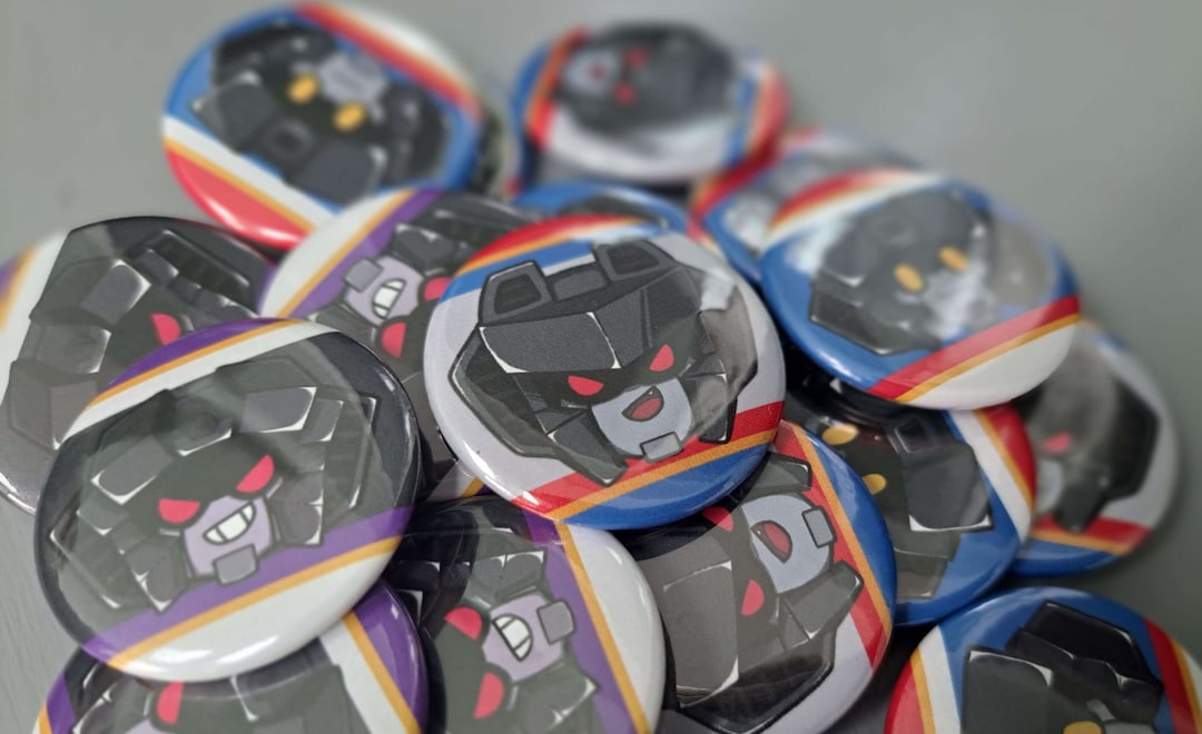 Elite Trine Button Badges | Starscream Skywarp Thundercracker - Etsy