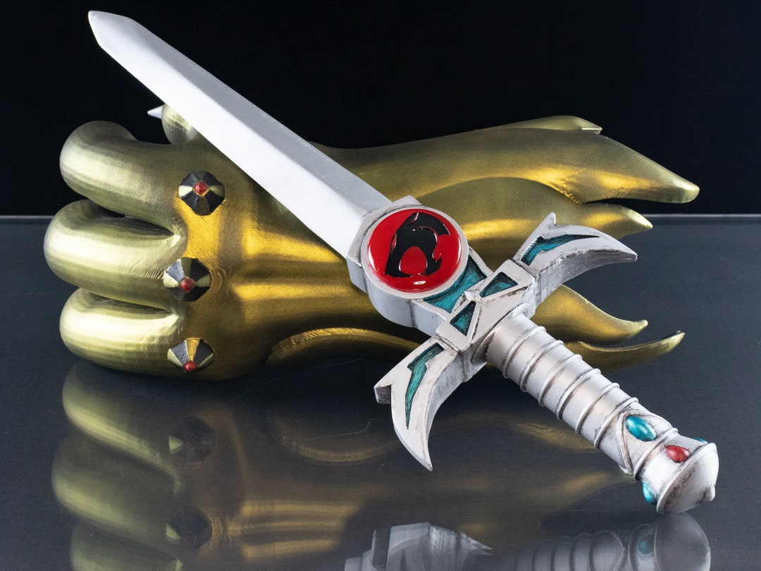 Thundercats 1985 Dagger and Shield of Omens Life Size Wearable ...