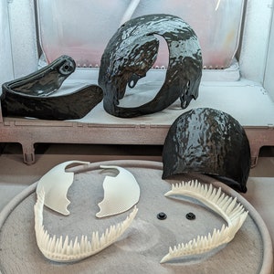 Venom With Movable Jaw DIY Kit Life-size Scale Collectable/cosplay - Etsy