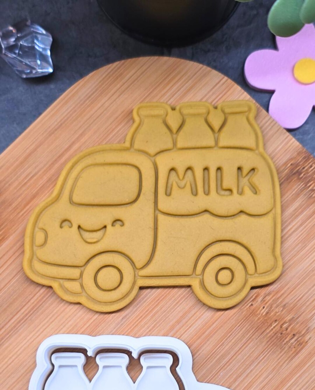Milk Float Cookie Cutter and Stamp: Farm Car Gingerbread, Fondant ...