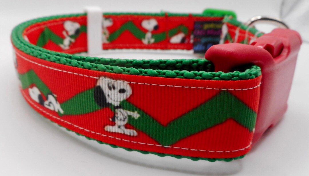 Snoopy Red and Green Christmas ADJUSTABLE DOG COLLAR Charlie Brown ...