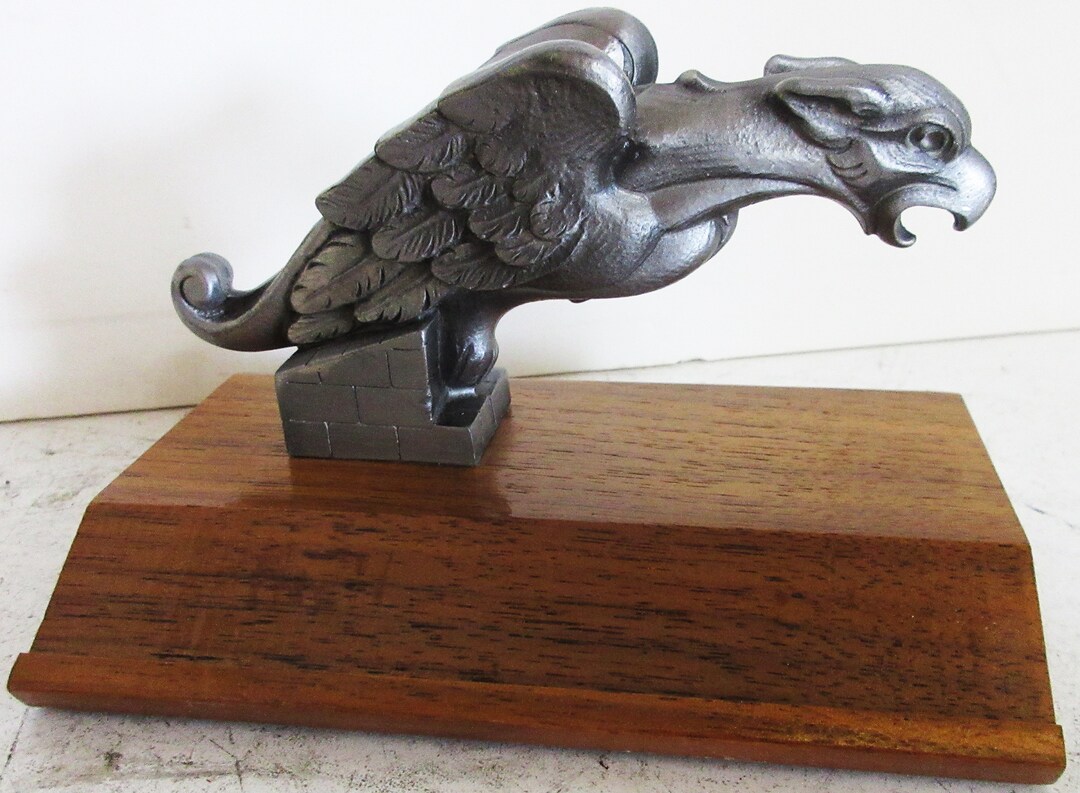 Mobilgas Gargoyle Figurine Paper Weight Limit Edition Circa 1980 - Etsy