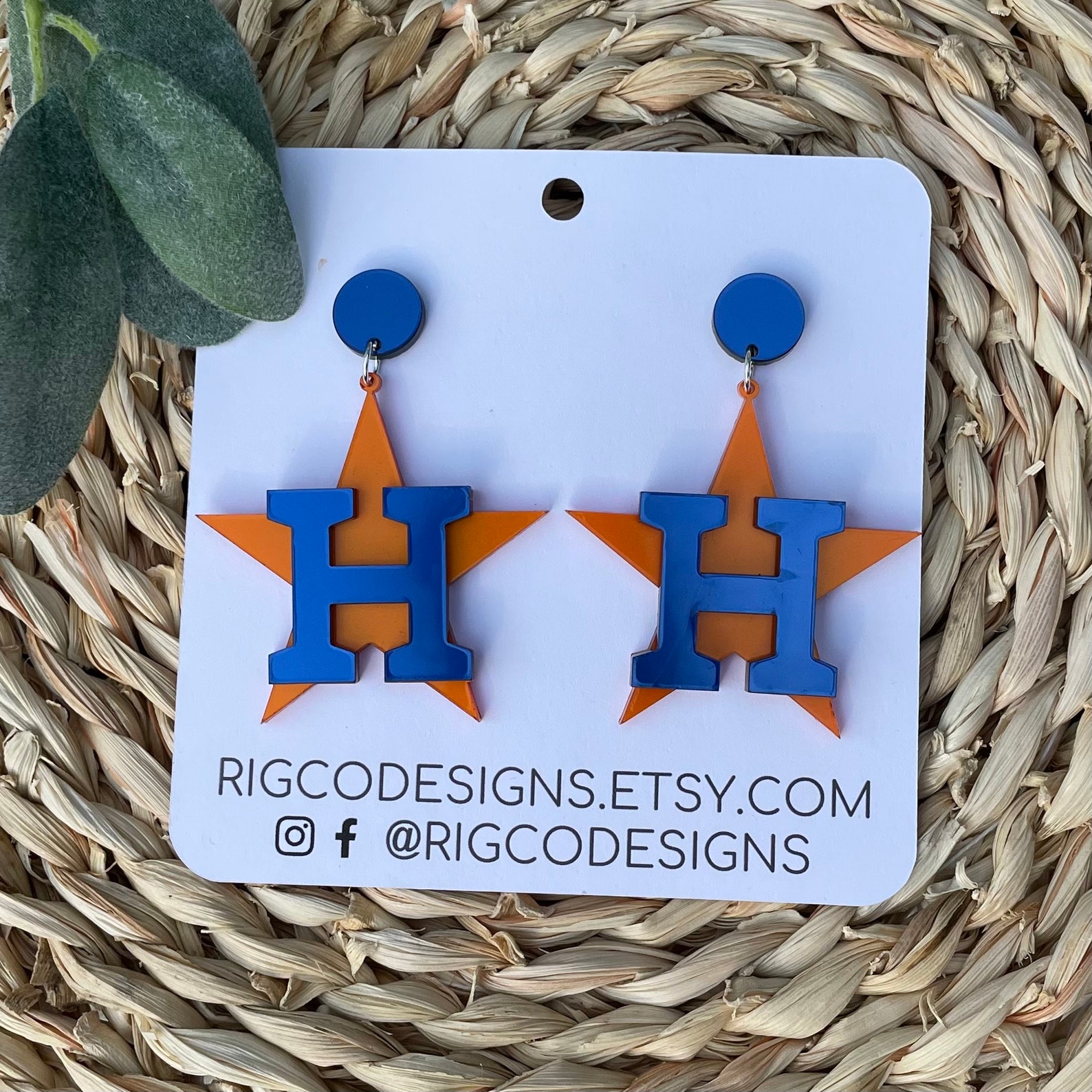 Astros Star H Earrings - Etsy